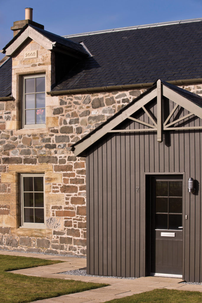 Tommy’s Tips: External Decorating - LetsFixIt